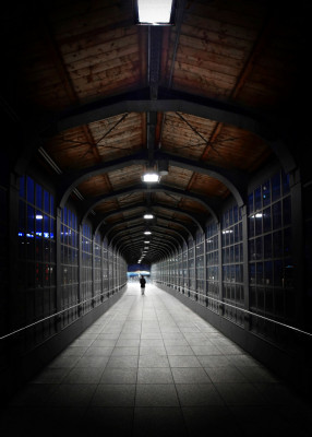 Barefoot walk between flesh and shadow by Jorge Pimenta