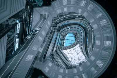 Look up by Calvin Feng