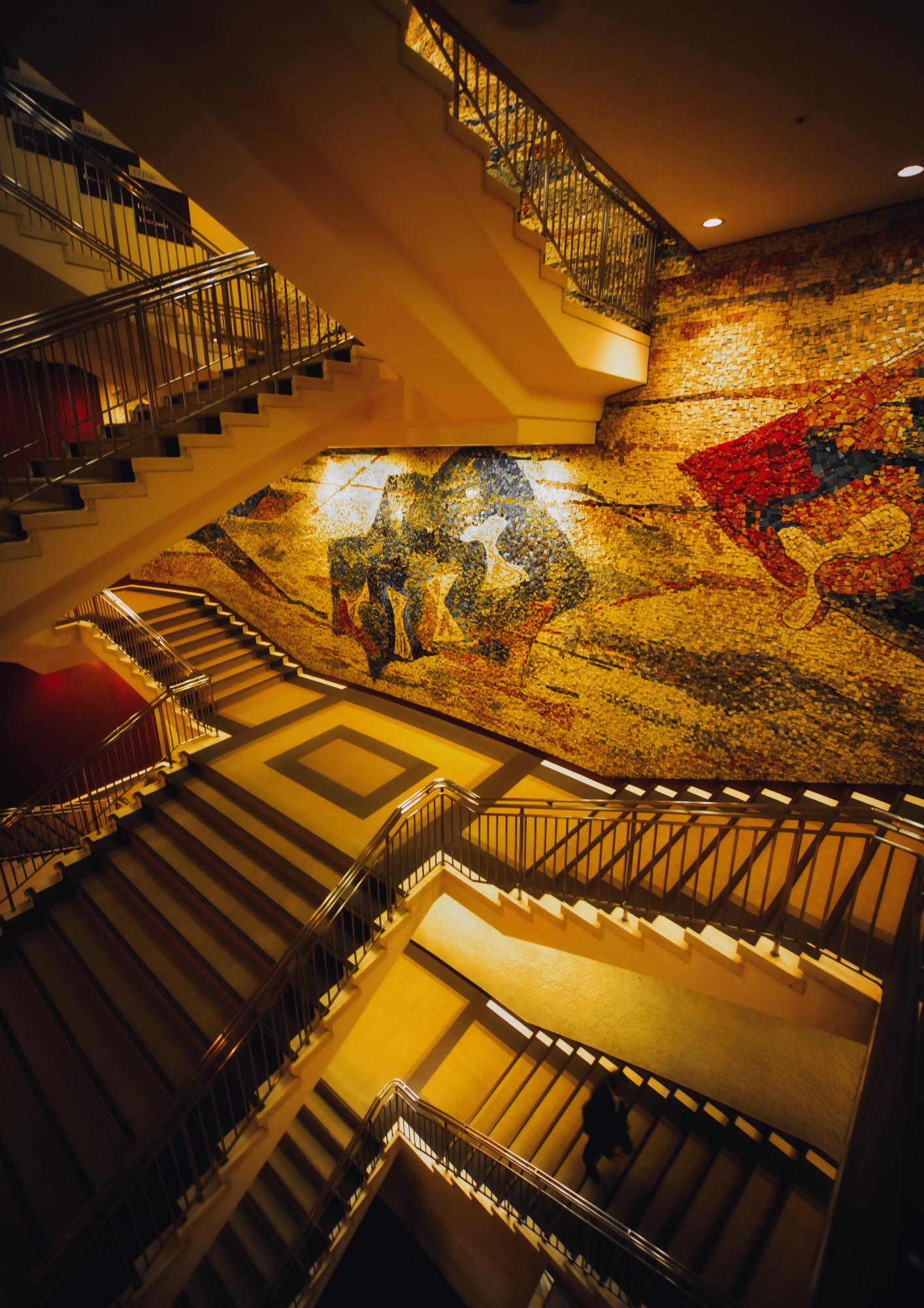 Memory Mosaic by 大山 儀高