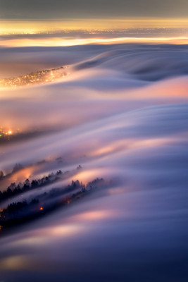 Rolling Fog by Jing Quan