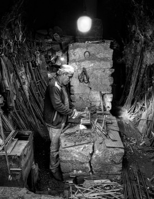 The traditional blacksmithing profession in the city of Mosul by Bashar ...