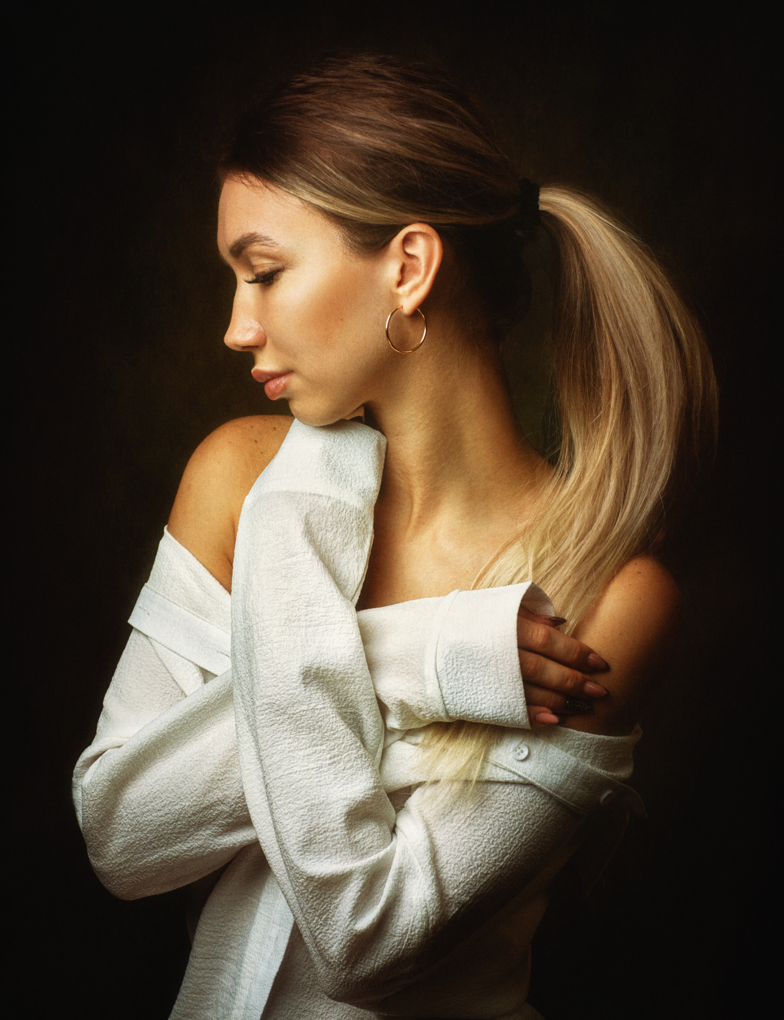 Alina by Zachar Rise