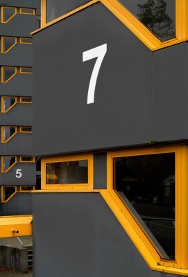 Trapezoidal window by FranzStaab
