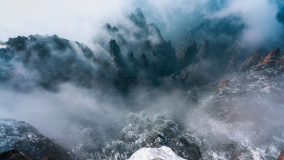 The mountain peaks by Calvin Feng