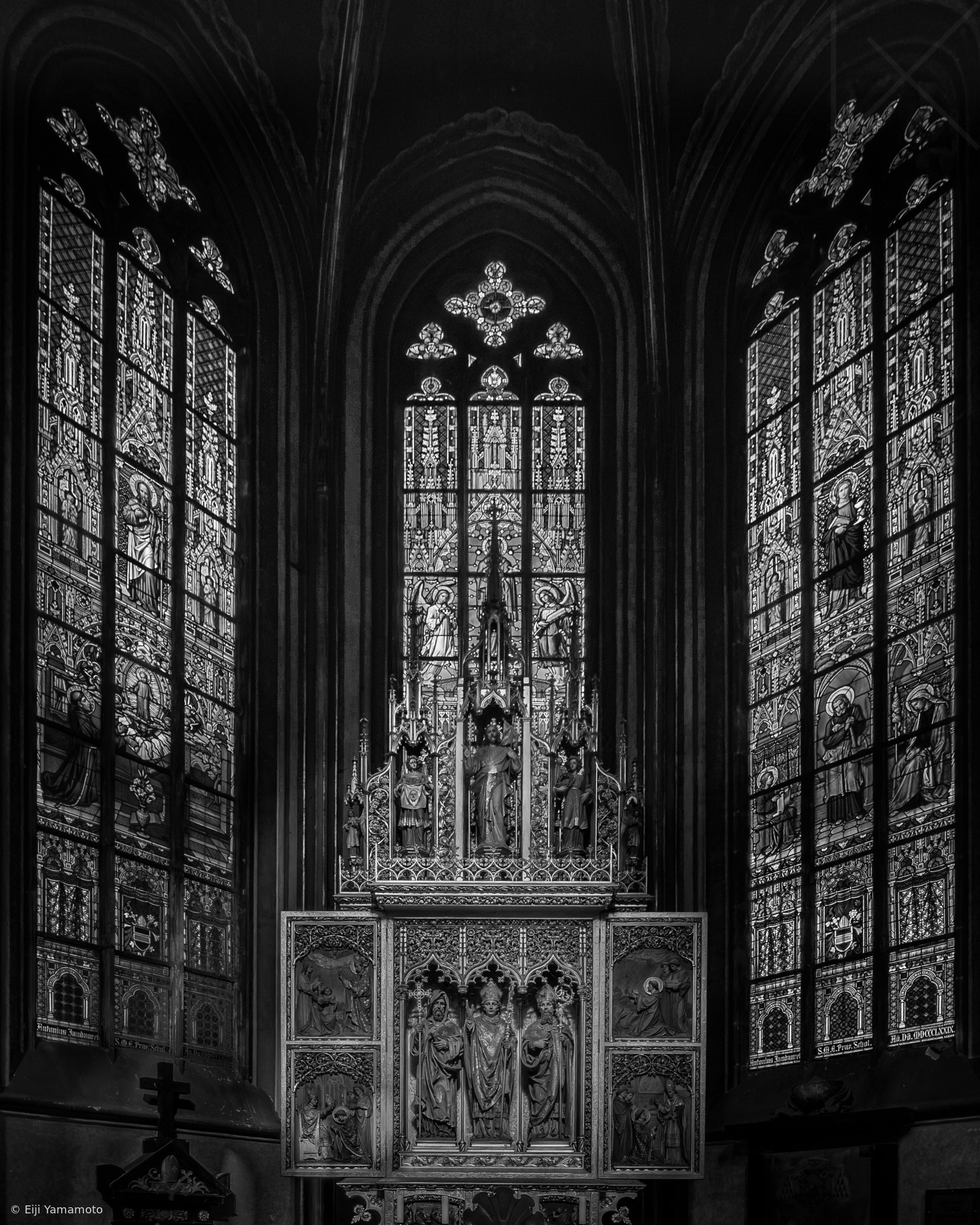 Archiepiscopal Chapel by Eiji Yamamoto