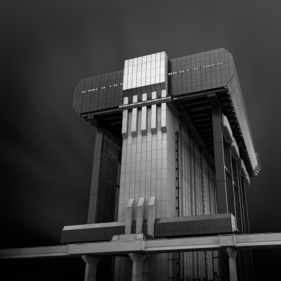 Giant elevator by Gian Corrado DONATI