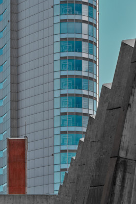 Overlapping buildings by Masaki Yazaki