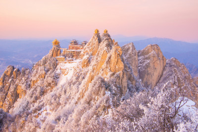 Winter Charm of Laojun Mountain by Simoon