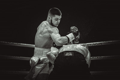 Round 8 by Dmitry Stepanov