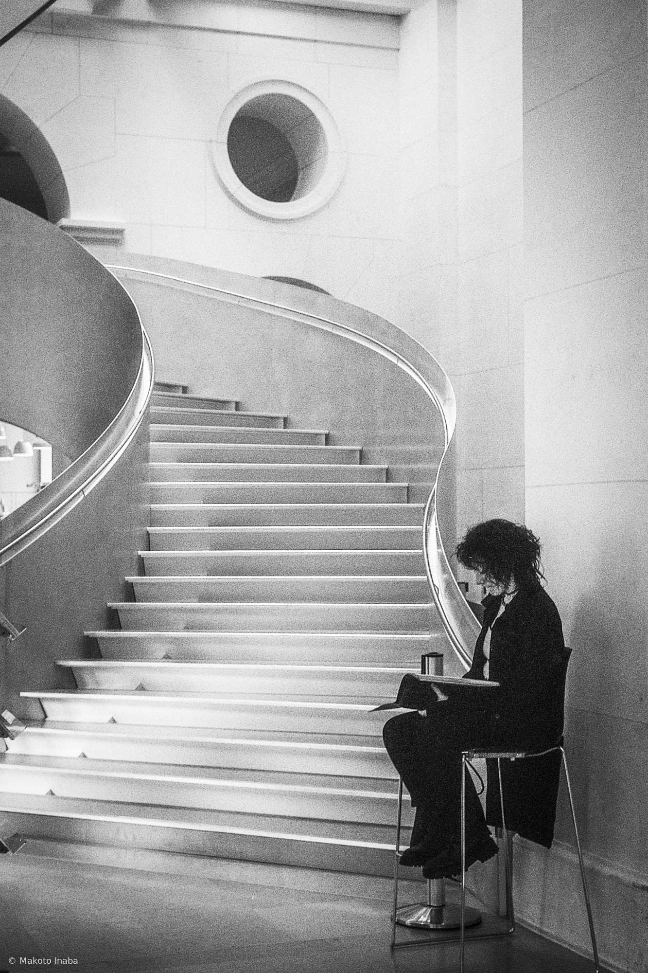 Reading by Makoto Inaba