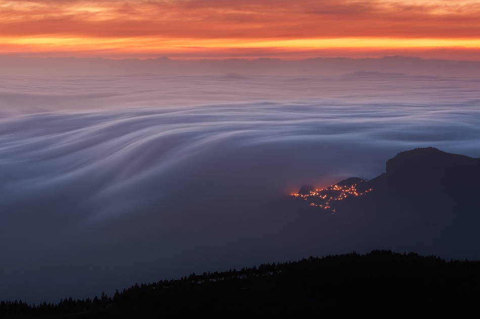 Cloud cover by Arturo Lasso