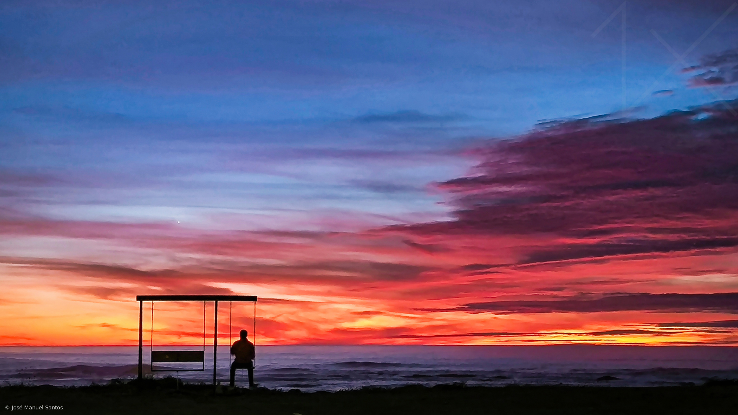 Silent Sunset by José Manuel Santos