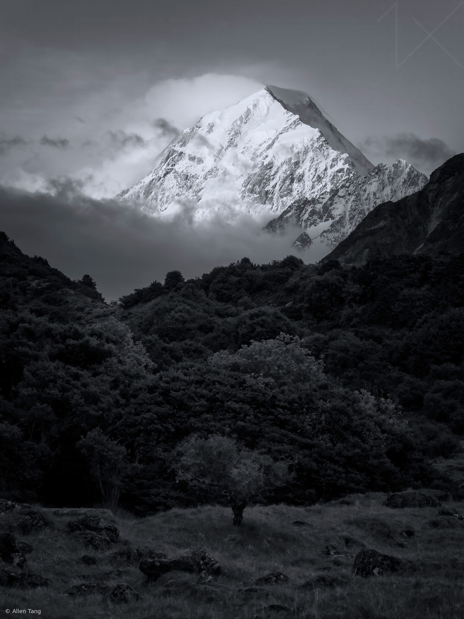 Mount. Cook by Allen Tang