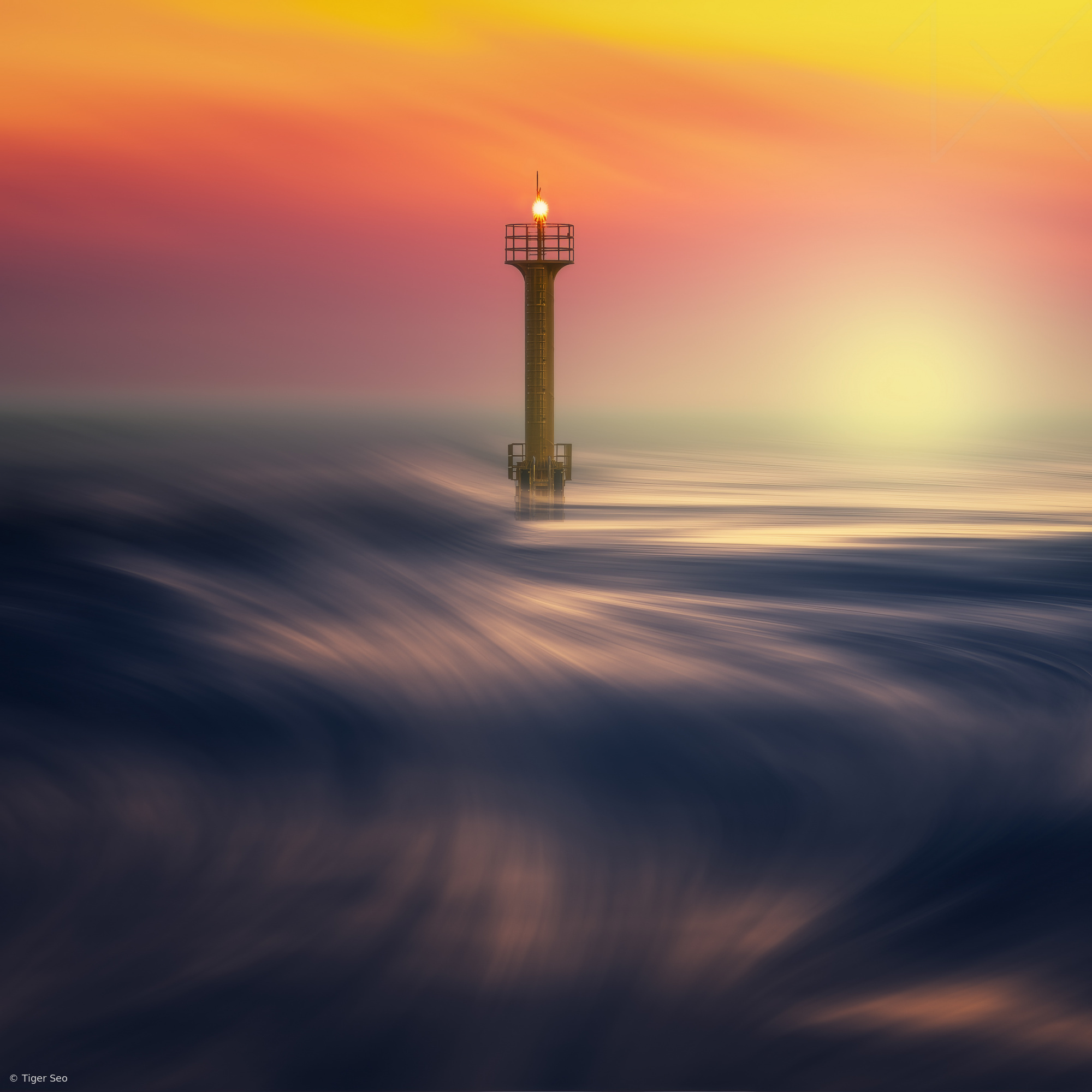 Morning waves by Tiger Seo