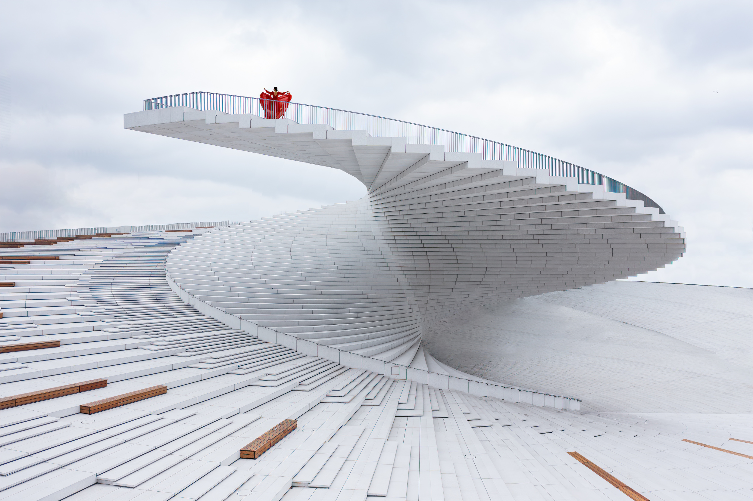 Fan shaped staircase by konglingming