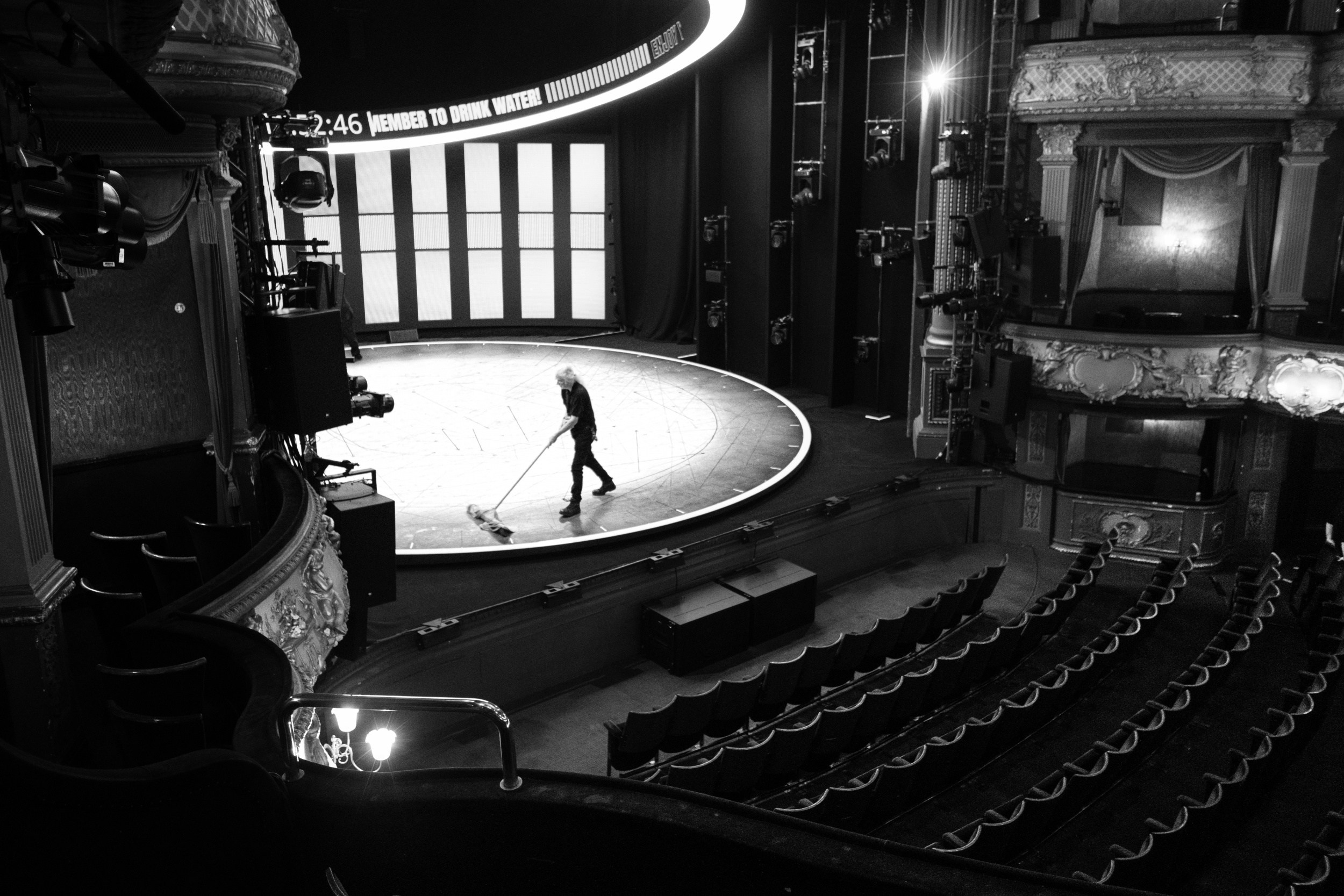 Lights Out by Dan Deakin