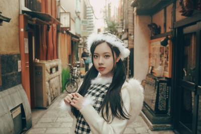 Houzenjiyokocho by AKI HIROSE