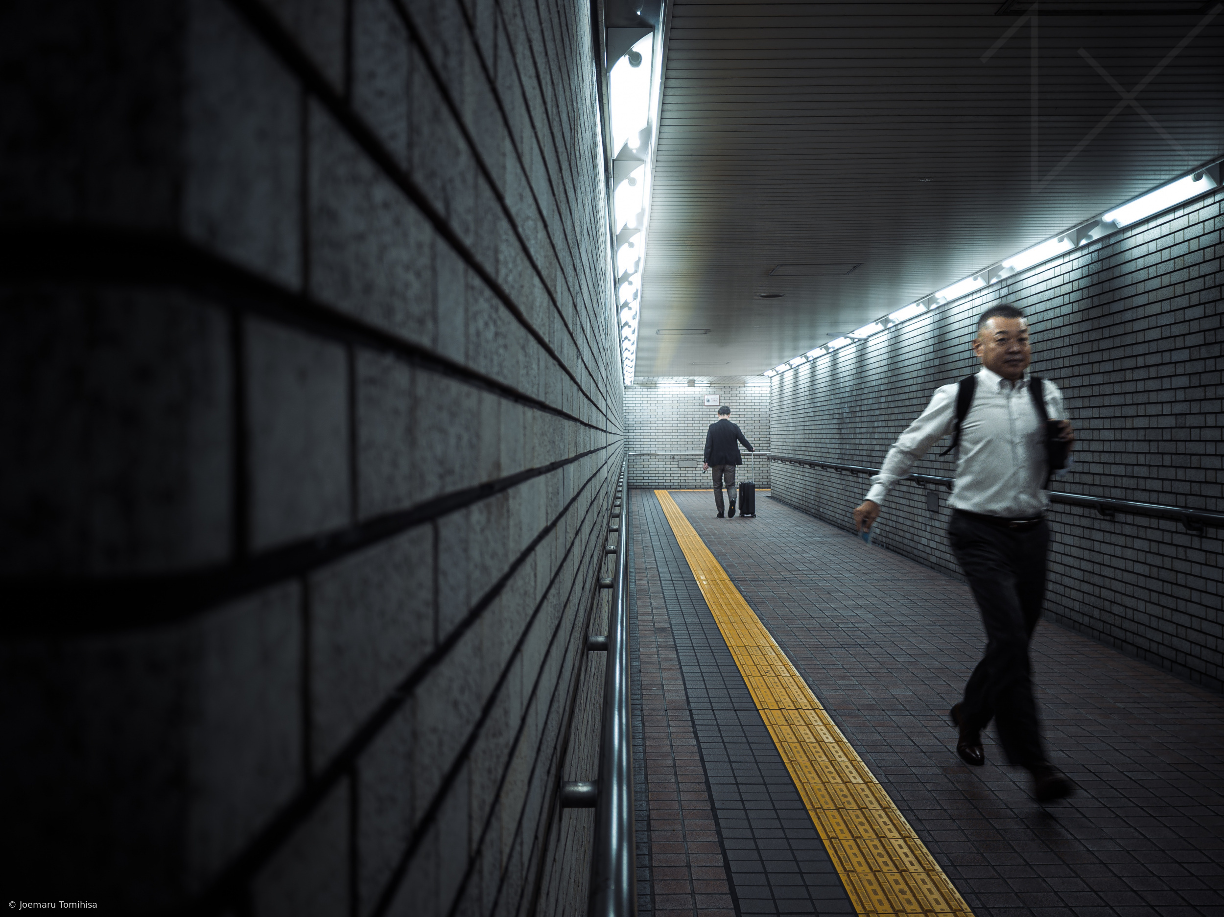 Acceleration Corridor by Joemaru Tomihisa