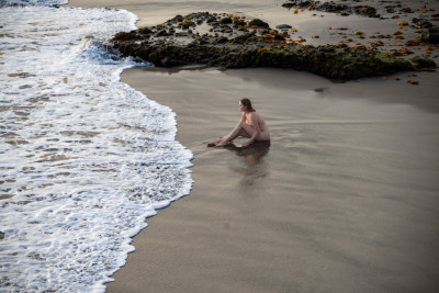 When I let the water take me )• by Marcin Sokolowski